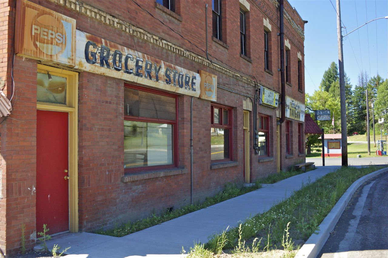 retaining sustainable storefronts in the urban realm | myurbanist